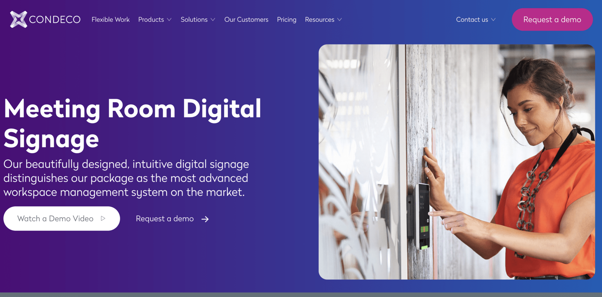 11 Best Digital Signage Software For Small Businesses 2024